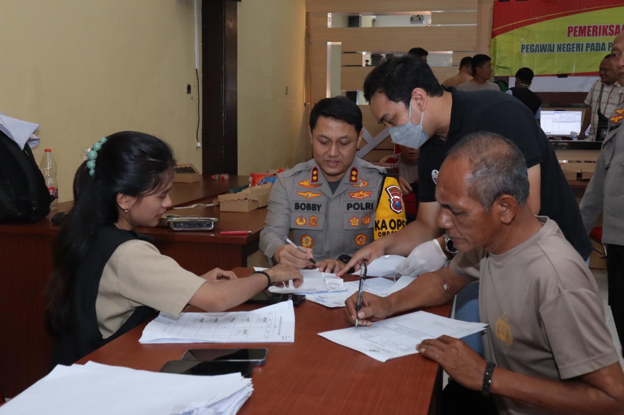 Polres Lamongan Gelar Pemeriksaan Kesehatan Berkala Untuk Anggota Polri Dan Pns Polri Semester I ...